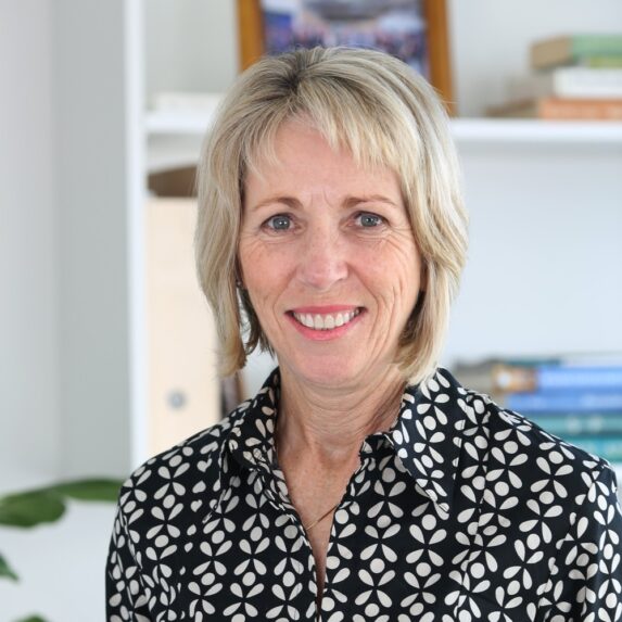 Kathy Allen's Instagram, Twitter & Facebook on IDCrawl